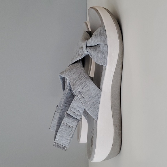 Cloudsteppers by Clarks | Shoes | Cloudsteppers By Clarks Arla Belle ...